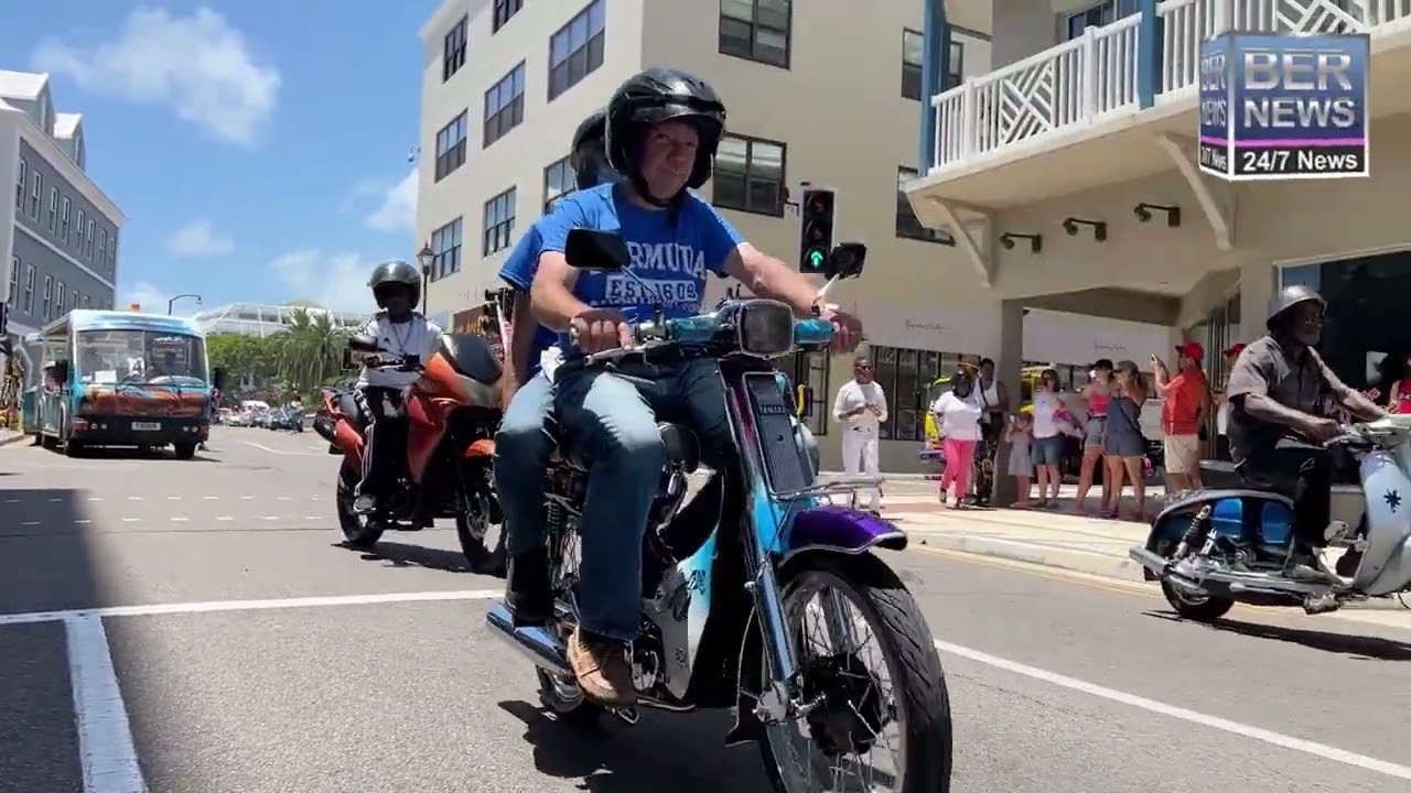 2022 | Bermuda Longriders In Bermuda Day Parade - BDADay.com